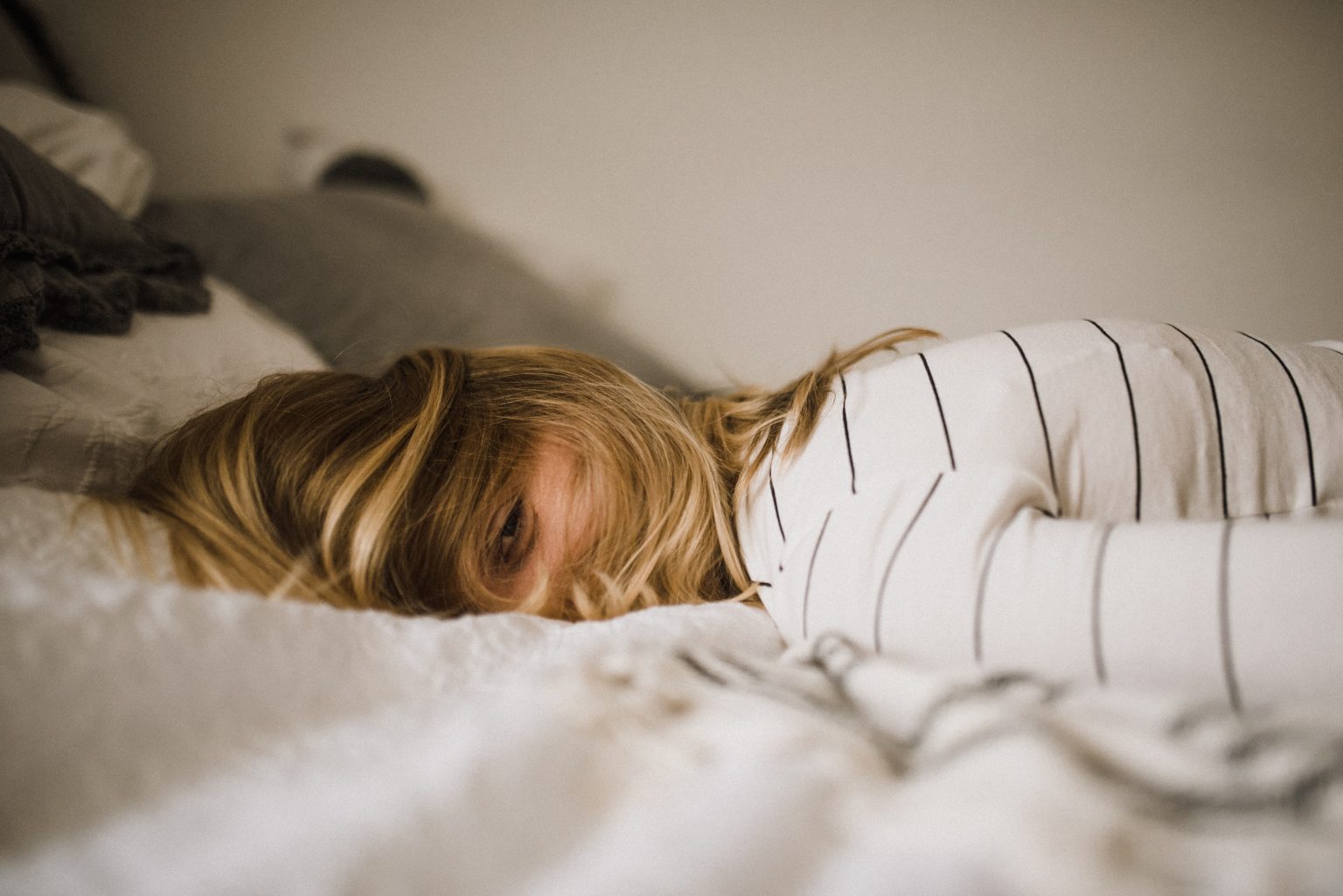 Your 6 Stage Sleep Routine to Maximize Sleep Quality - My Musings & Me